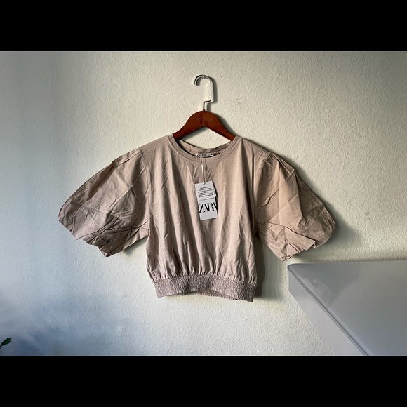 Zara | Tops | Zara Balloon Sleeve Top | Poshmark